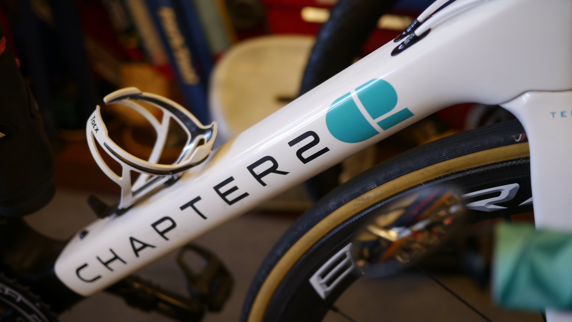 CHAPTER 2「チャプター2」/ TERE 「テレ」 ホワイト＆アクア – ブログ☆「CycleFlower/サイクルフラワー」の自転車ブログ