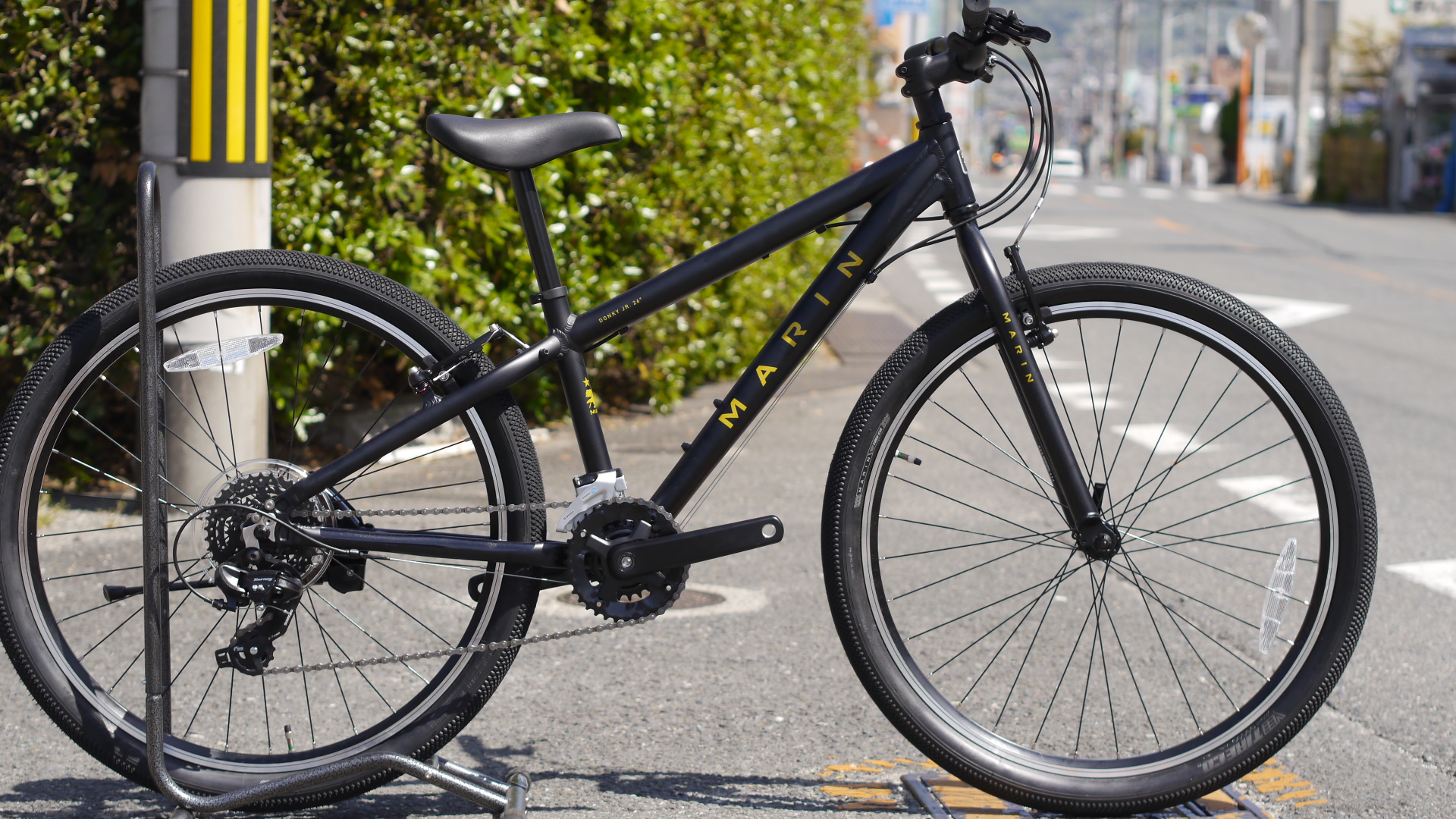 入荷情報☆身長135cmから乗れるキッズバイク MARIN Bikes Donky Jr 26 マットブラック マウンテンバイク – ブログ☆「CycleFlower/サイクルフラワー」の自転車ブログ